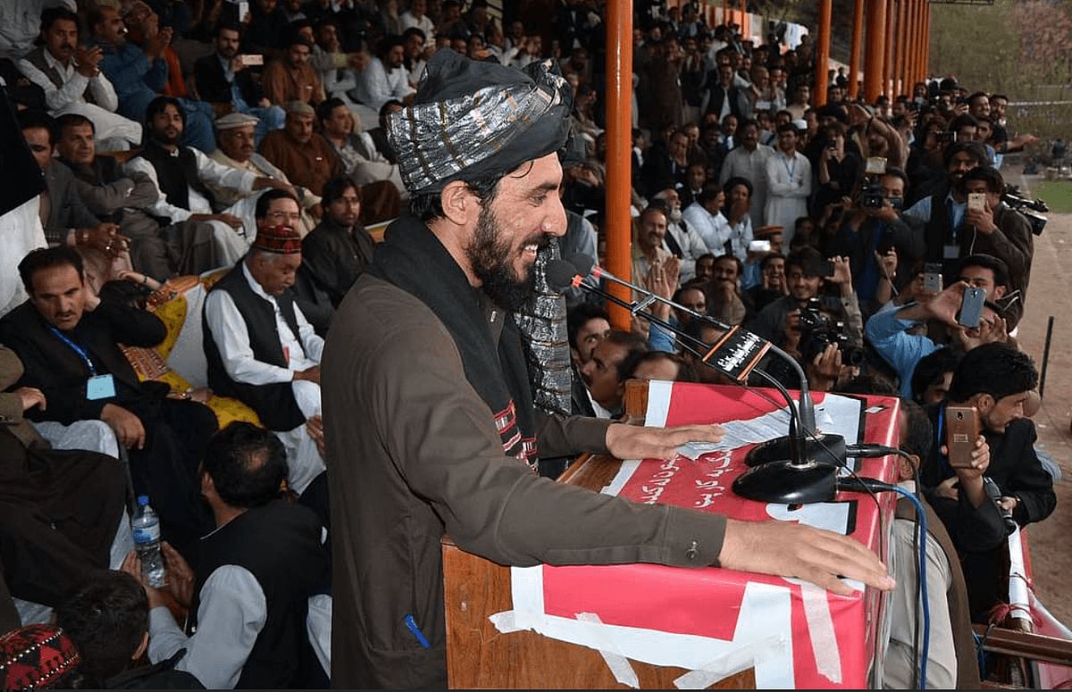 Pashto poetry’s journey from love to war and resistance