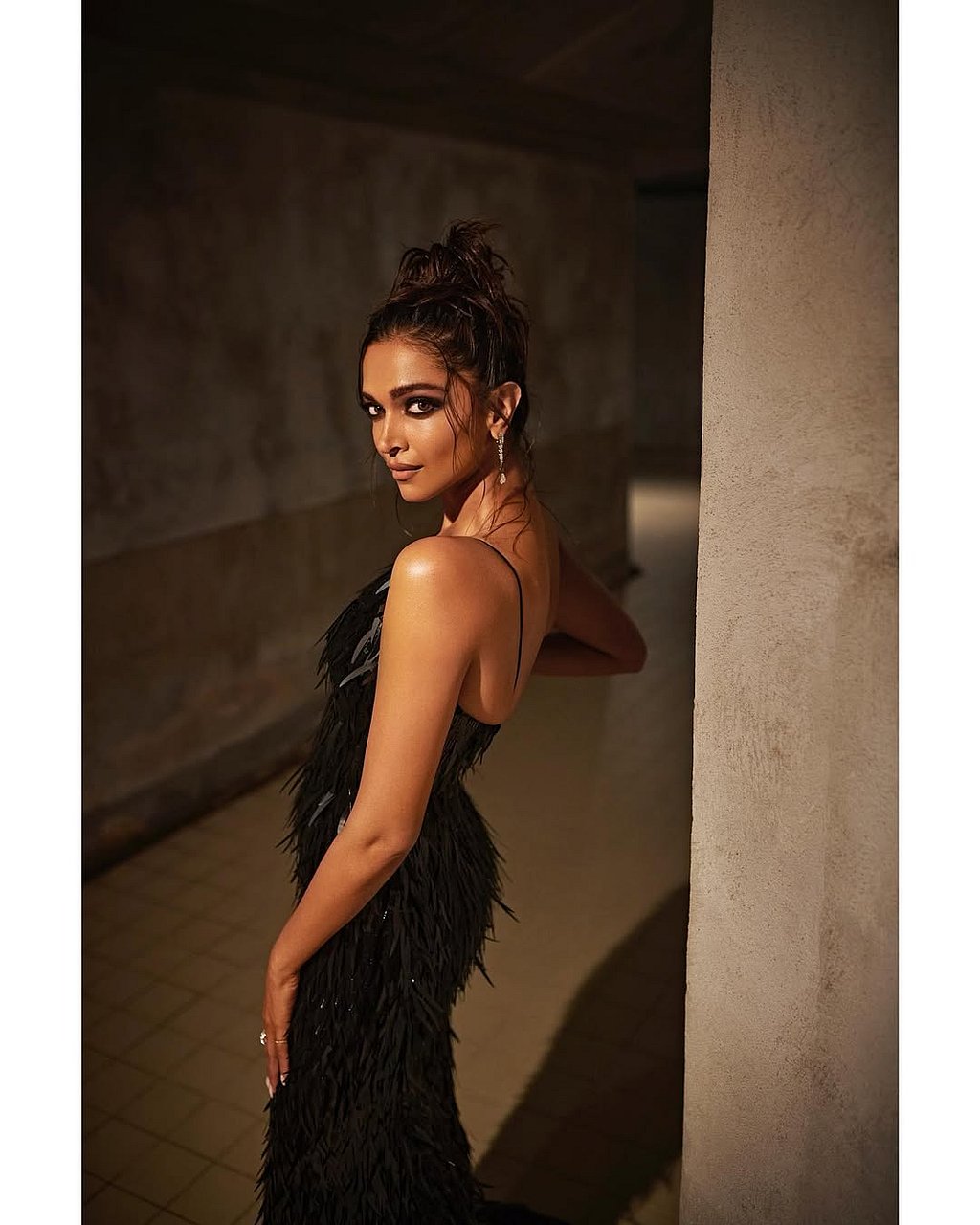 How Deepika Padukone's Cannes Looks Were Shot: From Finding a Tunnel to ...