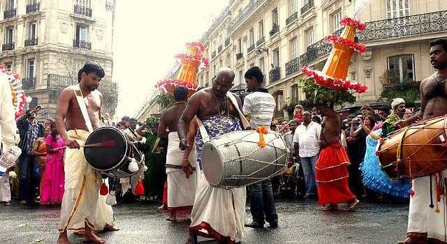 The History & Culture of The Thriving Tamil Community of Paris Settled ...