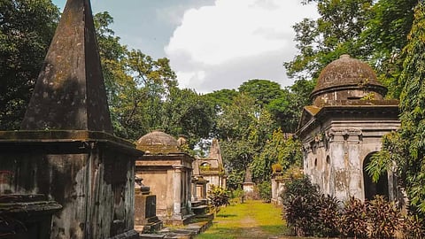 Discover How Iconic Kolkata Streets Earned Their Names | Homegrown