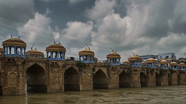 6 Historic Indian Bridges That Are Architectural Marvels