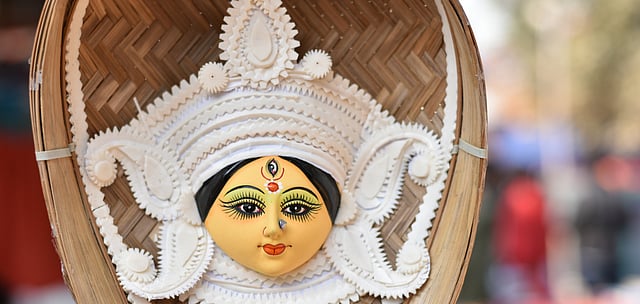 Sholapith Art: A Eco-Friendly Bengali Art Form