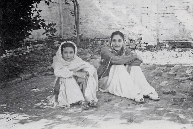 The Life And Legacy Of Zarina, One Of India's Greatest Printmakers ...