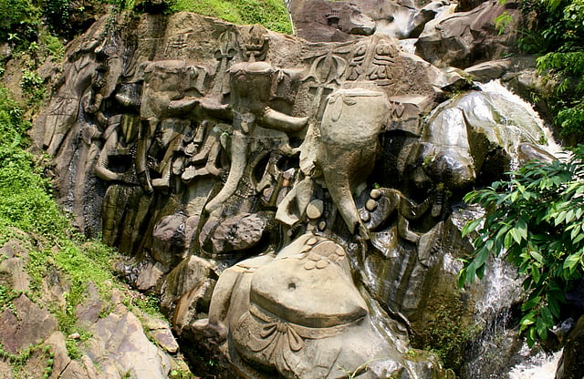 Unnakori: The History Of A Sculptural Marvel of Ancient Rock Carvings ...