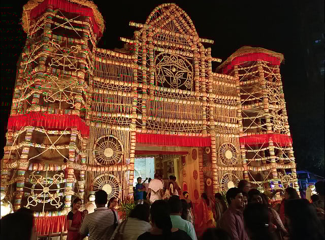 Tracing The Legacy Of Durga Puja Pandals | Homegrown
