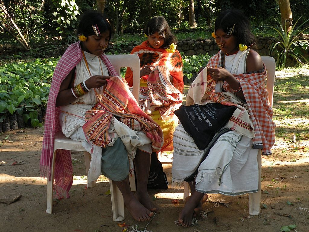 Exploring The Rich Heritage Of Kapdaganda, The Shawl Weaved By Odisha's ...