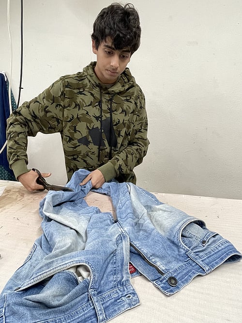 How A 16-Year-Old Is Transforming Old Jeans Into Sleeping Bags For The ...