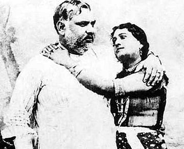 Noti Binodini: A Woman Artist On The 19th-Century Proscenium-Inspired ...