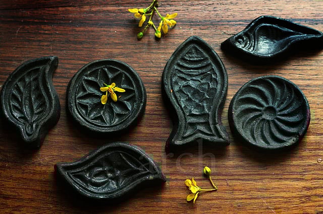 The Craft Of Traditional Bengali Sandesh Moulds Are The Latest Victim ...