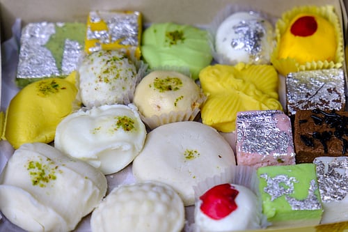 The Craft Of Traditional Bengali Sandesh Moulds Are The Latest Victim ...