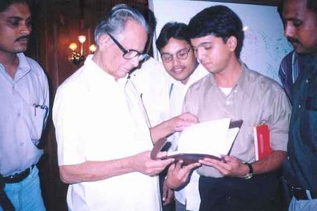 Cartoonist Alok Sharma Pays Tribute To R.K. Laxman Through Memories ...