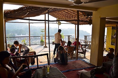 18 Lovely Little Traveler's Cafes Across India, For Those Who Get Around