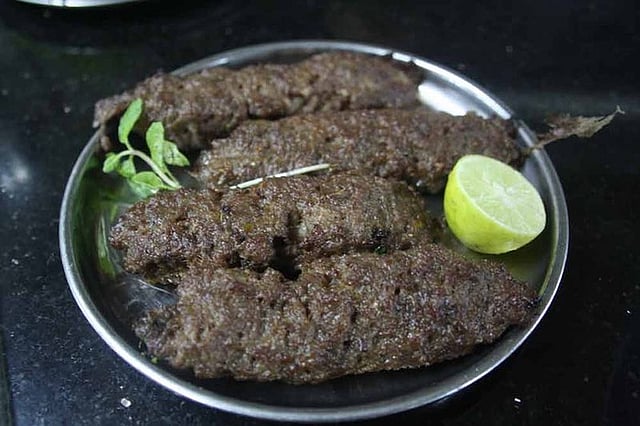 Mumbai's 18 Yummiest Kebab Spots & What To Get At Each