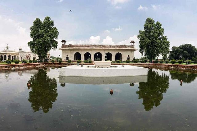 Indian Muslims & Their Connection To Diwali | Homegrown India