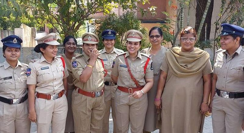 Indian Lady Police: Hyderabad Appoints Female Police Officer As Law ...