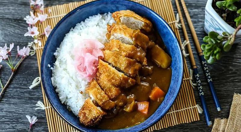 The History Of The Japanese Chicken Katsu Curry & Its Disputable Indian ...