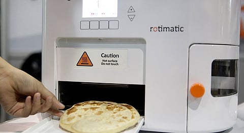 A Robot That Makes Rotis Aims To Make The 'Indian Bread' More ...