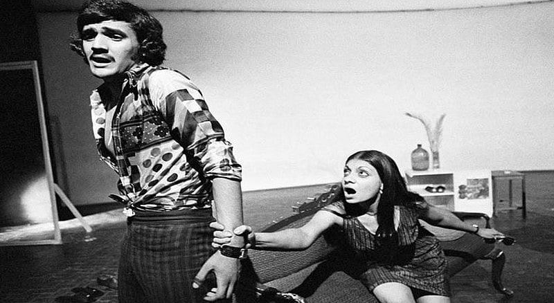 Pablo Bartholomew Exhibits Intimate Portraits Of Famous Indian ...