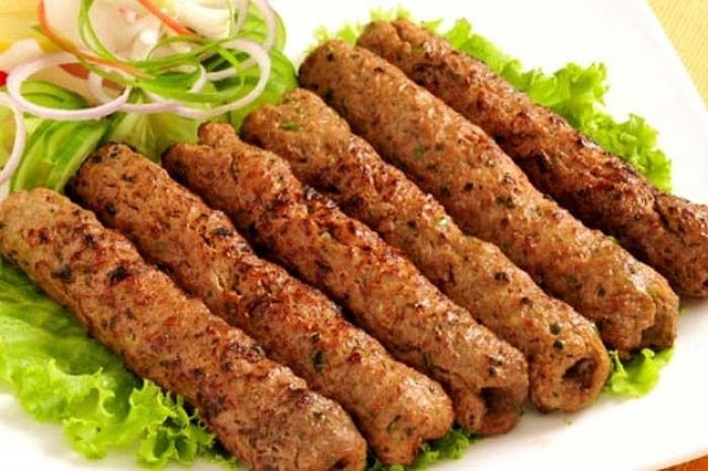 How To Do Iftaar At Mumbai’s Bohri Mohalla | Homegrown India