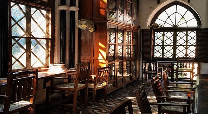 Mumbai's Most Special Libraries For Every Kind Of Book Lover ...