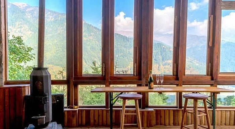 This Hilltop Manali Homestay Offers Guests Peace And The Picturesque