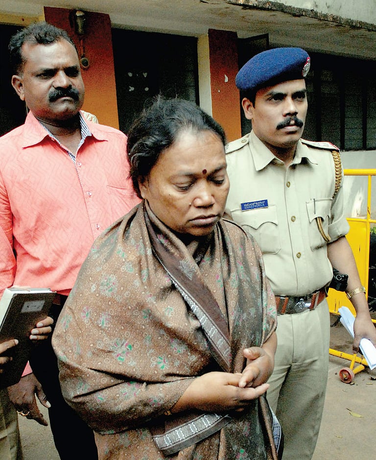 First convicted serial killer of India - Cyanide Mallika | Homegrown India