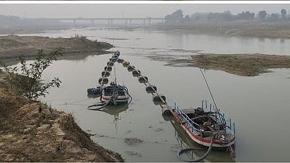 The Impact of Sand Mining on India's Riverbeds and Water Quality