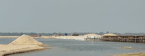 The Impact of Sand Mining on India's Riverbeds and Water Quality