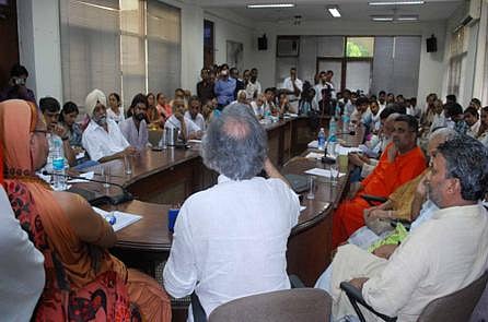 Prof G.D. Agrawal resumes fast unto death to save the Ganga, Swami ...