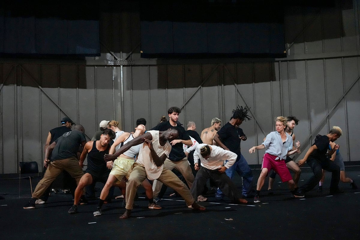 Hip-hop hits the Olympic stage with 'Dance of the Games'