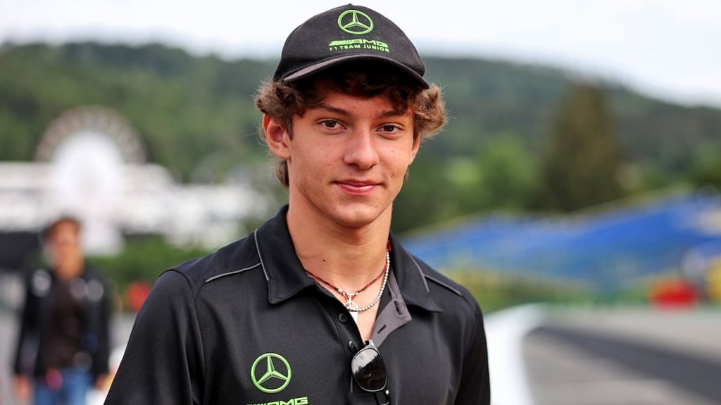 Kimi Antonelli’s F1 salary; a closer look at the rookie driver’s earnings