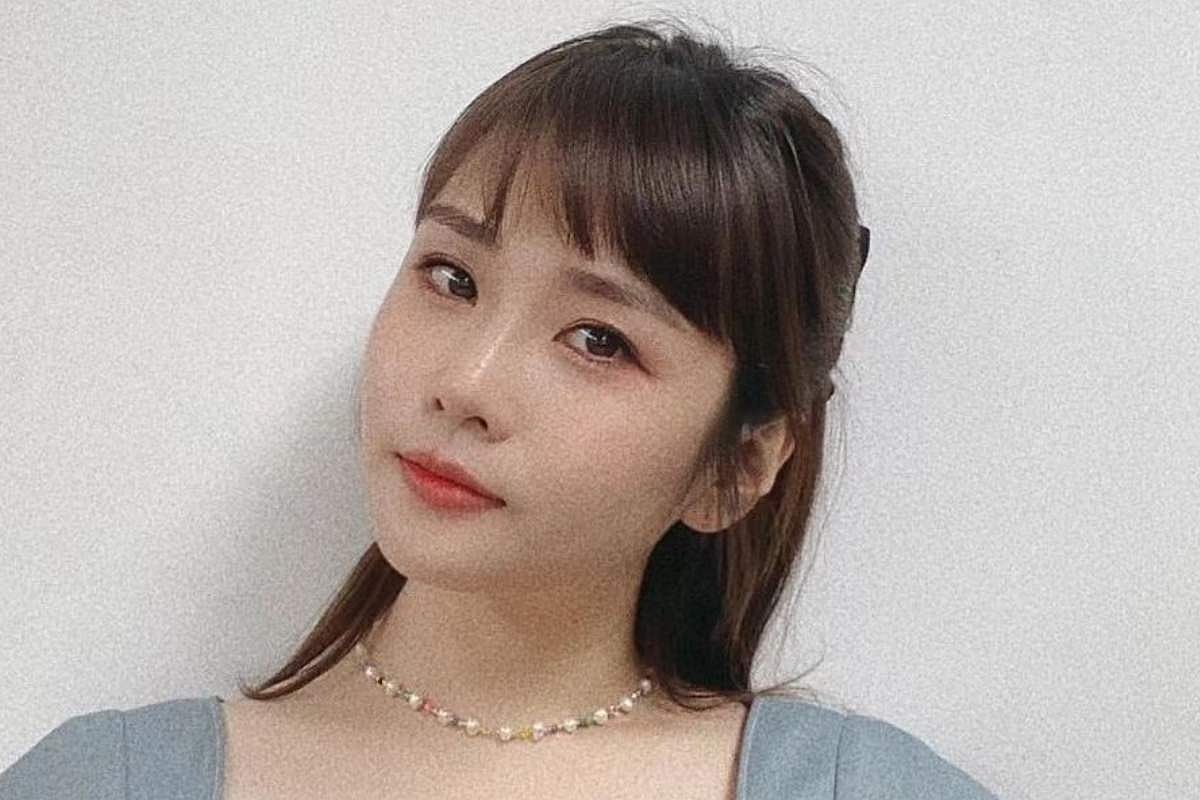 Korean trot singer Haesoo dies by suicide [DETAILS]