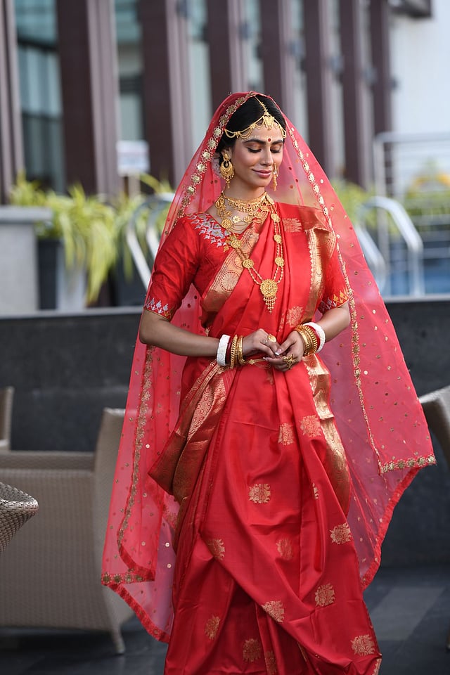 Fashion Cover: Actor Sneha Bose shines in 4 summer bridal looks