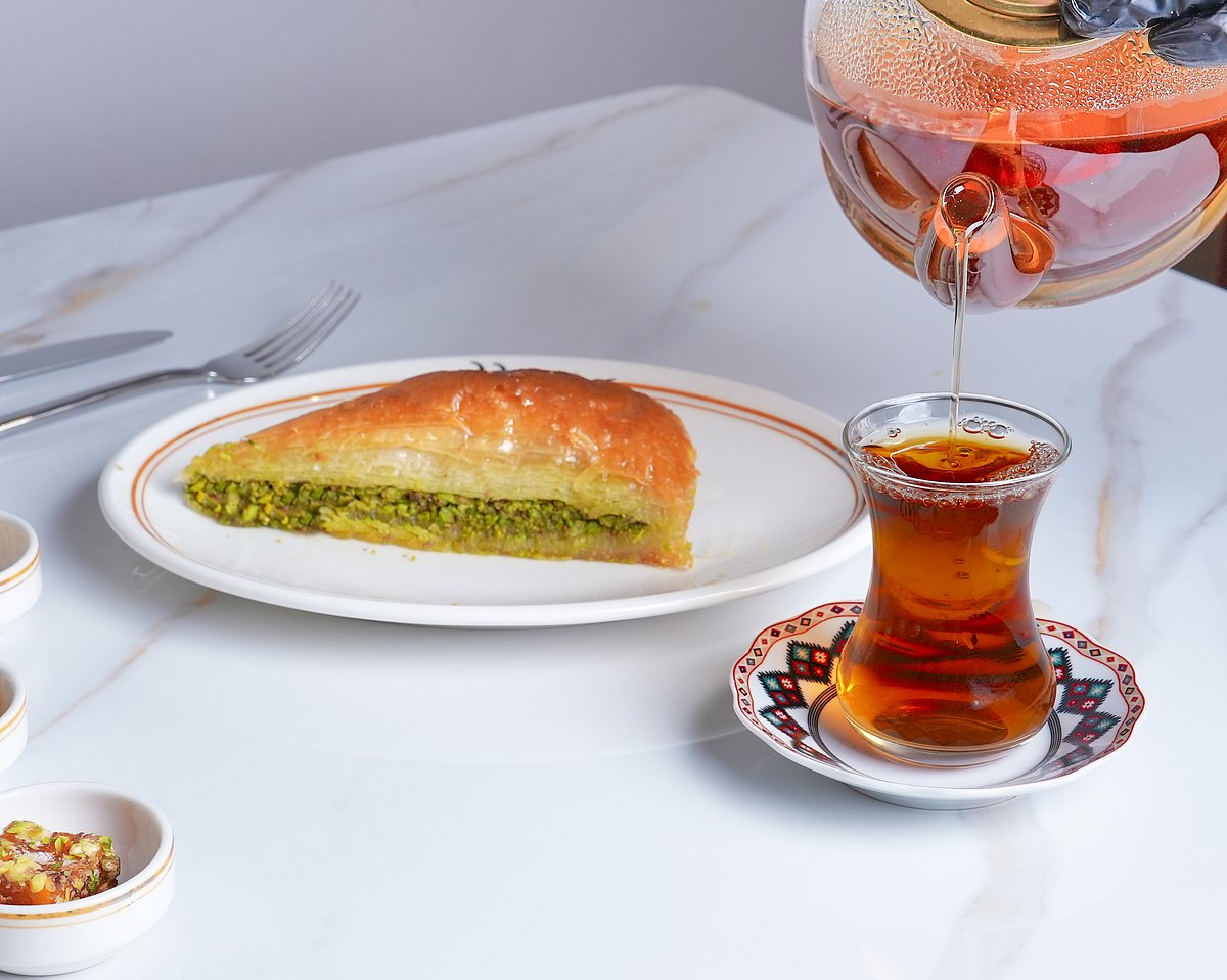 This Turkish patisserie in central Bengaluru serves the best baklavas ...
