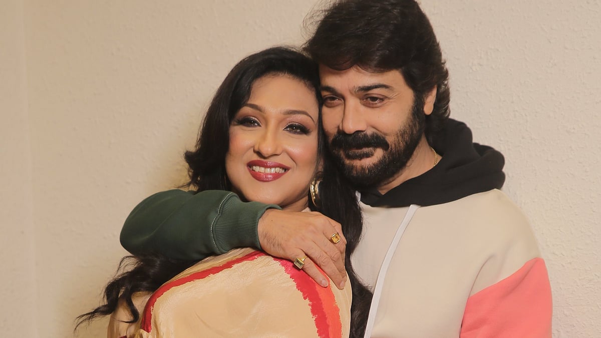 Prosenjit and Rituparna on their 50th film together, Ajogyo