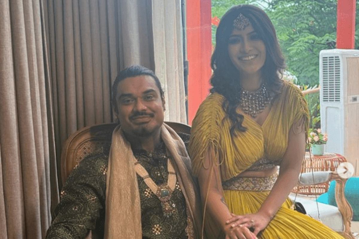 Varalaxmi Sarathkumar and Nicholai Sachdev's Joyous Mehndi Celebration ...