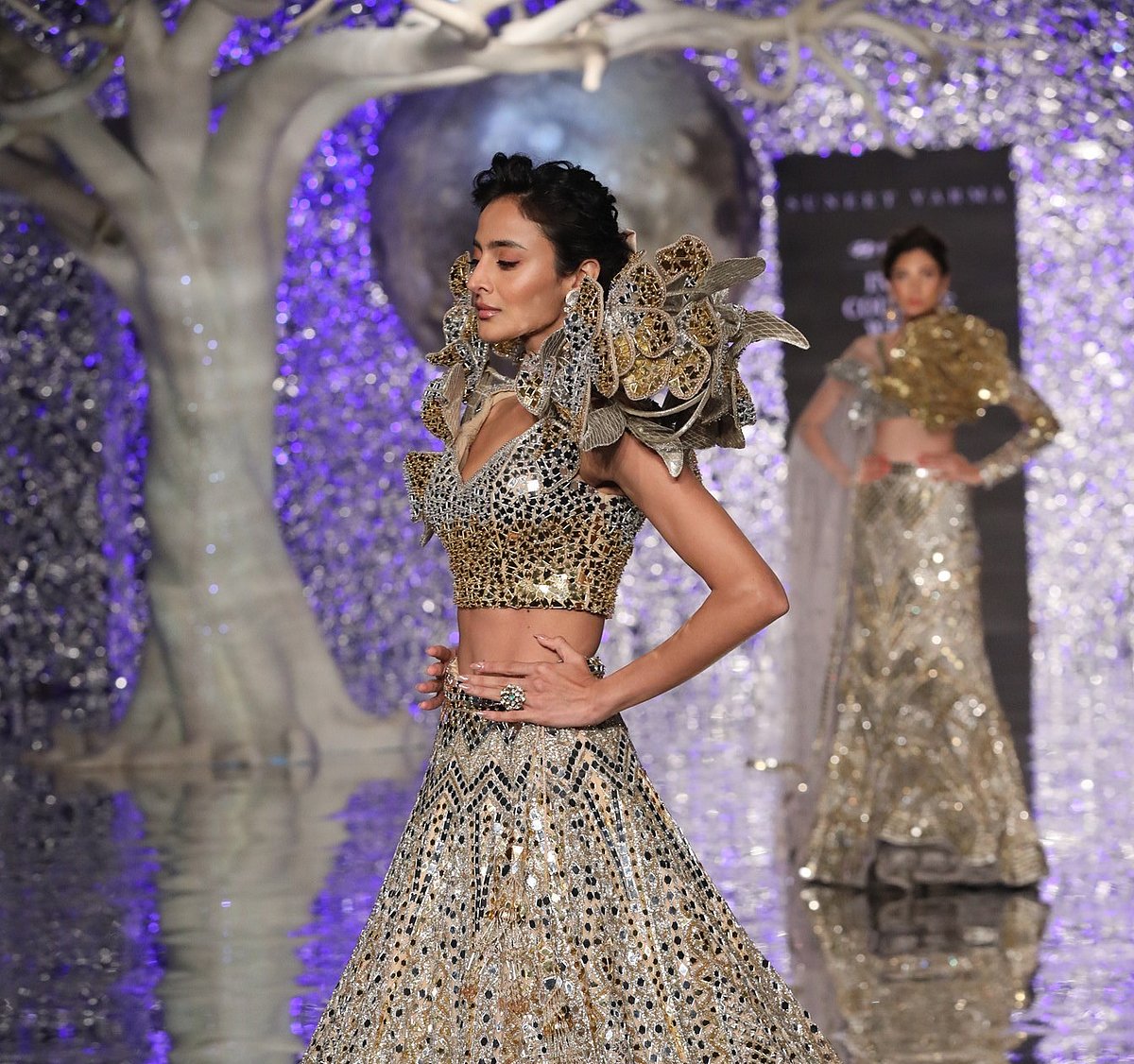 Couturier Suneet Varma drops his new collection Nazm at India Couture ...