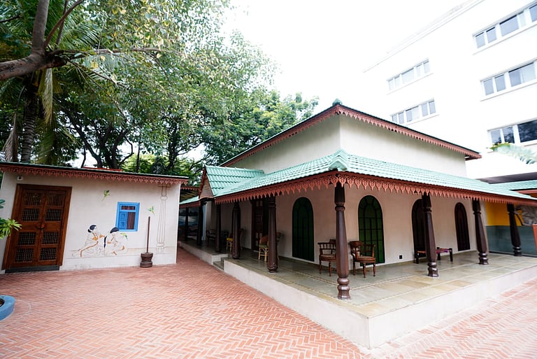 Old School Brindavanam: Smita Vallurupalli's homage to ancestral self ...