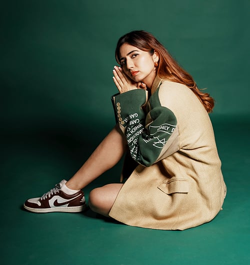 Heart to heart: Mumbai-based singer-songwriter Akanksha Bhandari ...