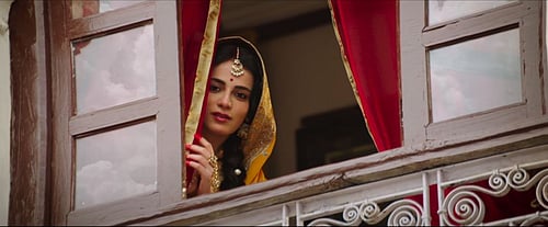 Jasleen Royal’s ‘Sahiba’ music video: A bold new vision featuring Vijay ...