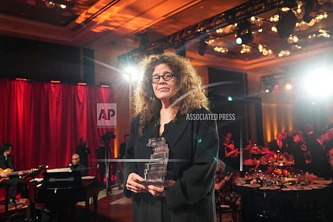 Toronto author Anne Michaels wins Giller Prize for novel 'Held'
