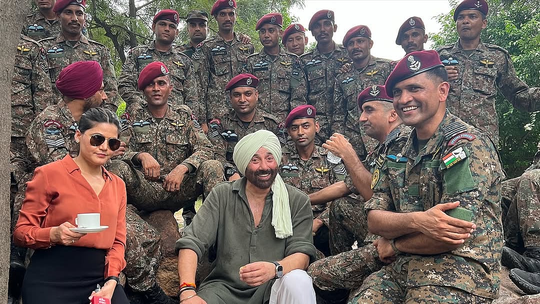 Sunny Deol honours soldiers on Army Day, salutes their courage and ...