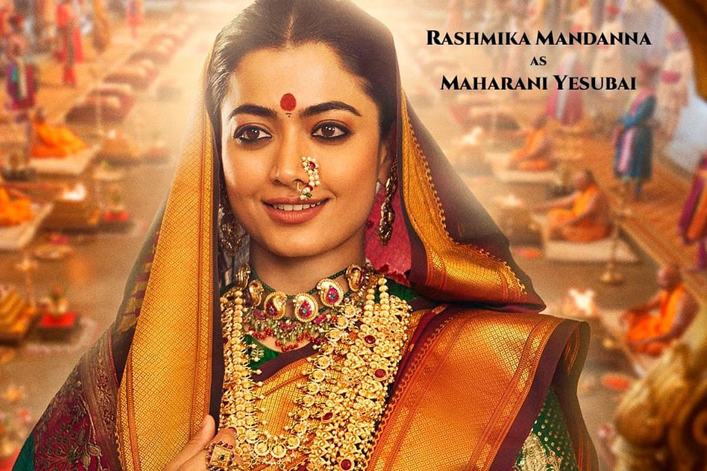 Rashmika Mandanna's stunning first kook as Maharani Yesubai in 'Chhaava ...