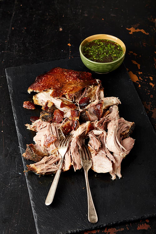 Learn the secrets of perfect Pérnil al Caldero in this step-by-step recipe