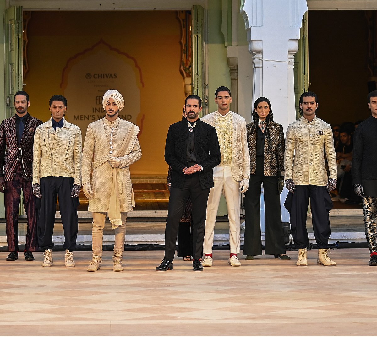 Designer Arjan Dugal unveils his collection Vintage 2030 at FDCI India ...