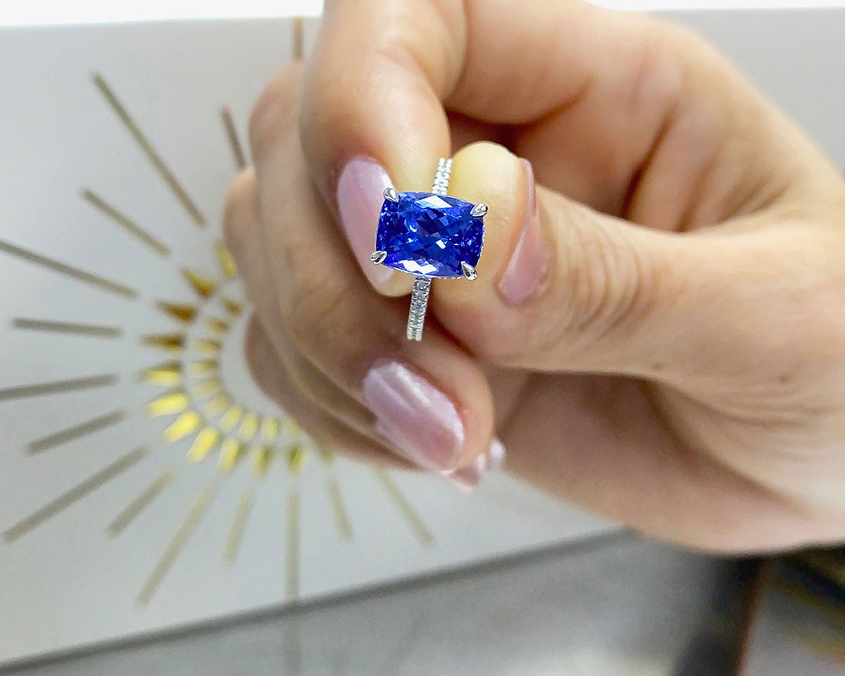 Angara’s new collection redefines heirloom jewellery with coloured ...
