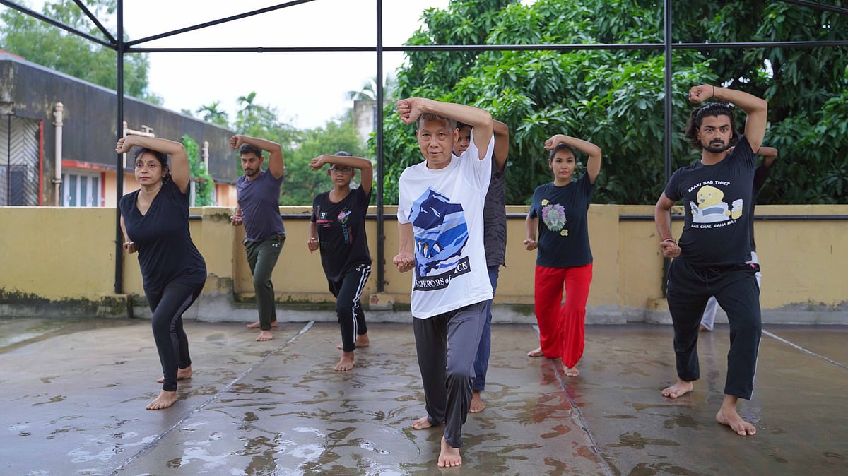 Manipuri Thang-ta artiste, Ranjeet Chingtham gets candid about the art ...