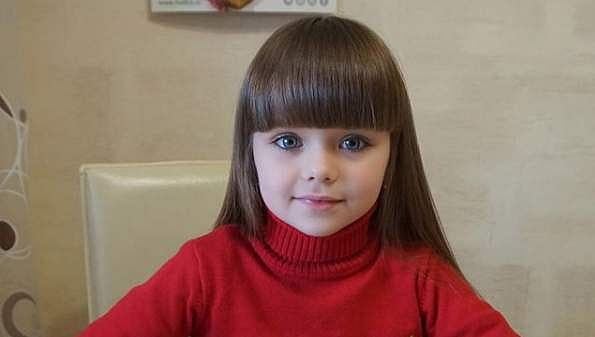 Child model from Russia considered world's most beautiful girl