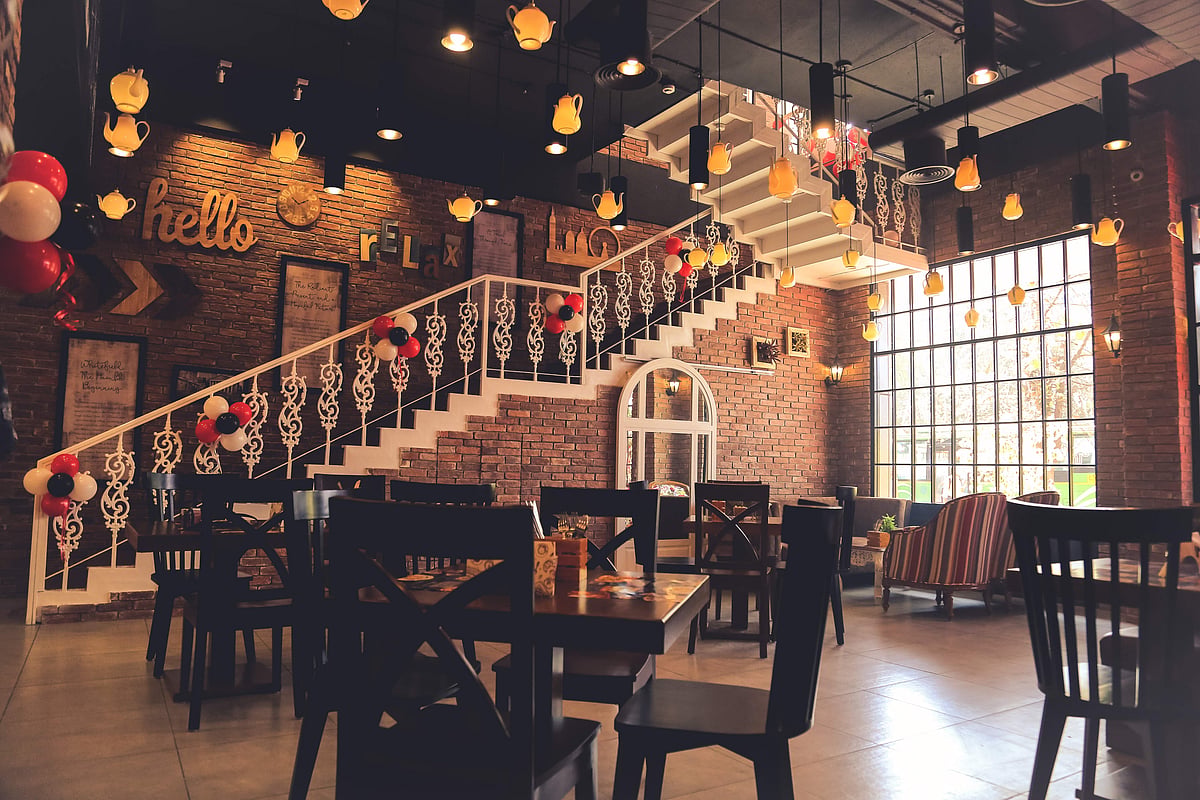 A new cafe themed on London opens in Whitefield