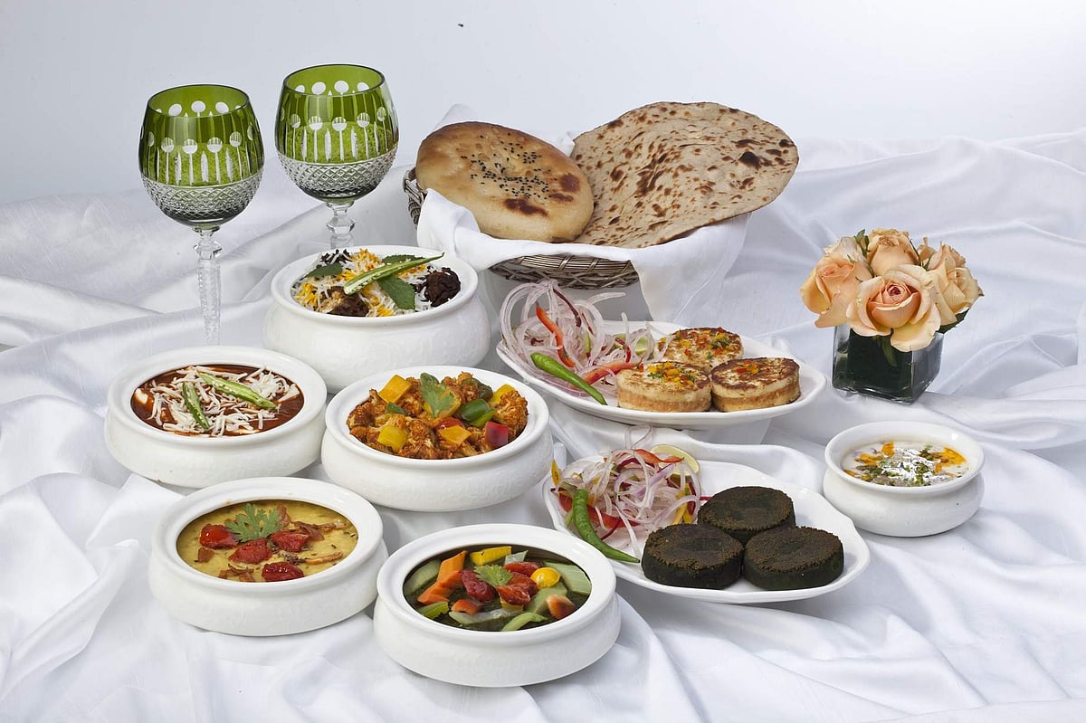 Kolkata Restaurants Durga Puja Menus | Bengali Restaurants Special Food ...